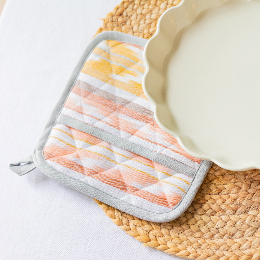 Woven Guatemalan Apron | Guatemalan Gifts | Upavim Crafts
